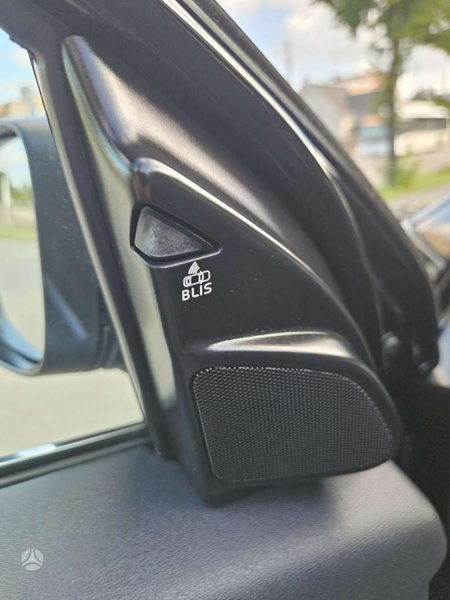 Melns Volvo XC60 2017 Šauļi, ar dzinēja tilpumu 2.40 L un nobraukumu 269 tūkst. km par 14950 €, foto 27 vietnē AUTOMOTO.COM.LV