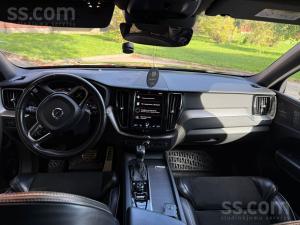 Melns Volvo XC60 2017 Rēzekne, ar dzinēja tilpumu 2.00 L un nobraukumu 202 tūkst. km par 25000 €, foto 6 vietnē AUTOMOTO.COM.LV