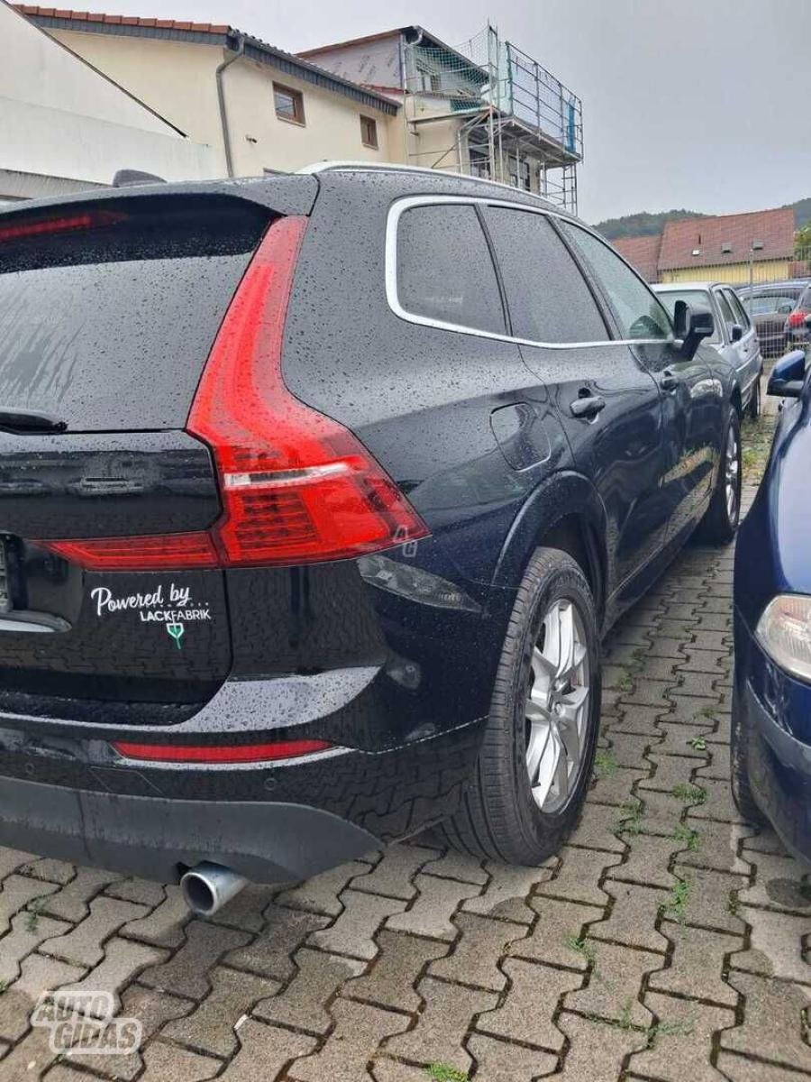 Black Volvo XC60 2017 in Kaunas, with an engine capacity of 2.00 L and mileage of 478 thousand km for 13750 €, photo 3 on AUTOMOTO.COM.LV