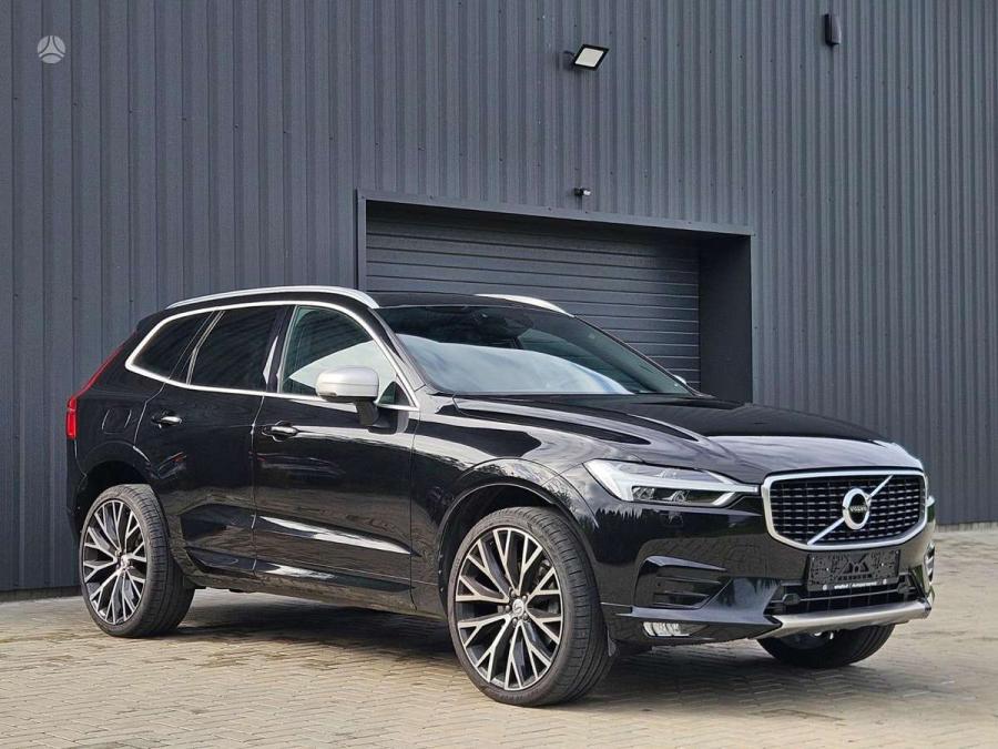 Black Volvo XC60 2017 in Kaunas, with an engine capacity of 1.97 L and mileage of 280 thousand km for 20750 €, photo 3 on AUTOMOTO.COM.LV