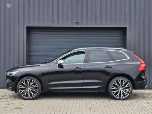 Black Volvo XC60 2017 in Kaunas, with an engine capacity of 1.97 L and mileage of 280 thousand km for 20750 €, photo 7 on AUTOMOTO.COM.LV