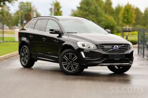 Black Volvo XC60 2017 in Jelgava, with an engine capacity of 2.40 L and mileage of 0 thousand km for 15750 €, photo 4 on AUTOMOTO.COM.LV