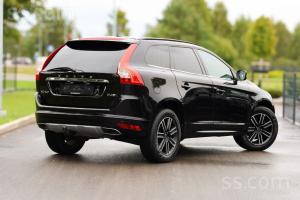 Black Volvo XC60 2017 in Jelgava, with an engine capacity of 2.40 L and mileage of 0 thousand km for 15750 €, photo 5 on AUTOMOTO.COM.LV