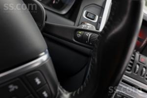 Black Volvo XC60 2017 in Jelgava, with an engine capacity of 2.40 L and mileage of 0 thousand km for 15750 €, photo 25 on AUTOMOTO.COM.LV