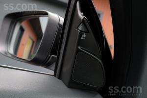 Black Volvo XC60 2017 in Jelgava, with an engine capacity of 2.40 L and mileage of 0 thousand km for 15750 €, photo 26 on AUTOMOTO.COM.LV