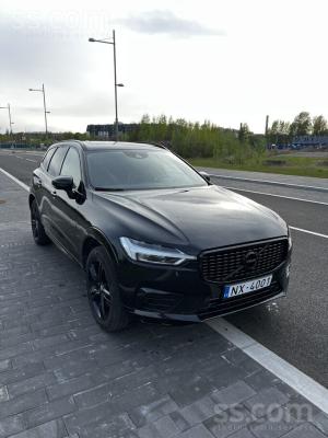 Melns Volvo XC60 2017 Rīga, ar dzinēja tilpumu 2.00 L un nobraukumu 242 tūkst. km par 17500 €, foto  vietnē AUTOMOTO.COM.LV