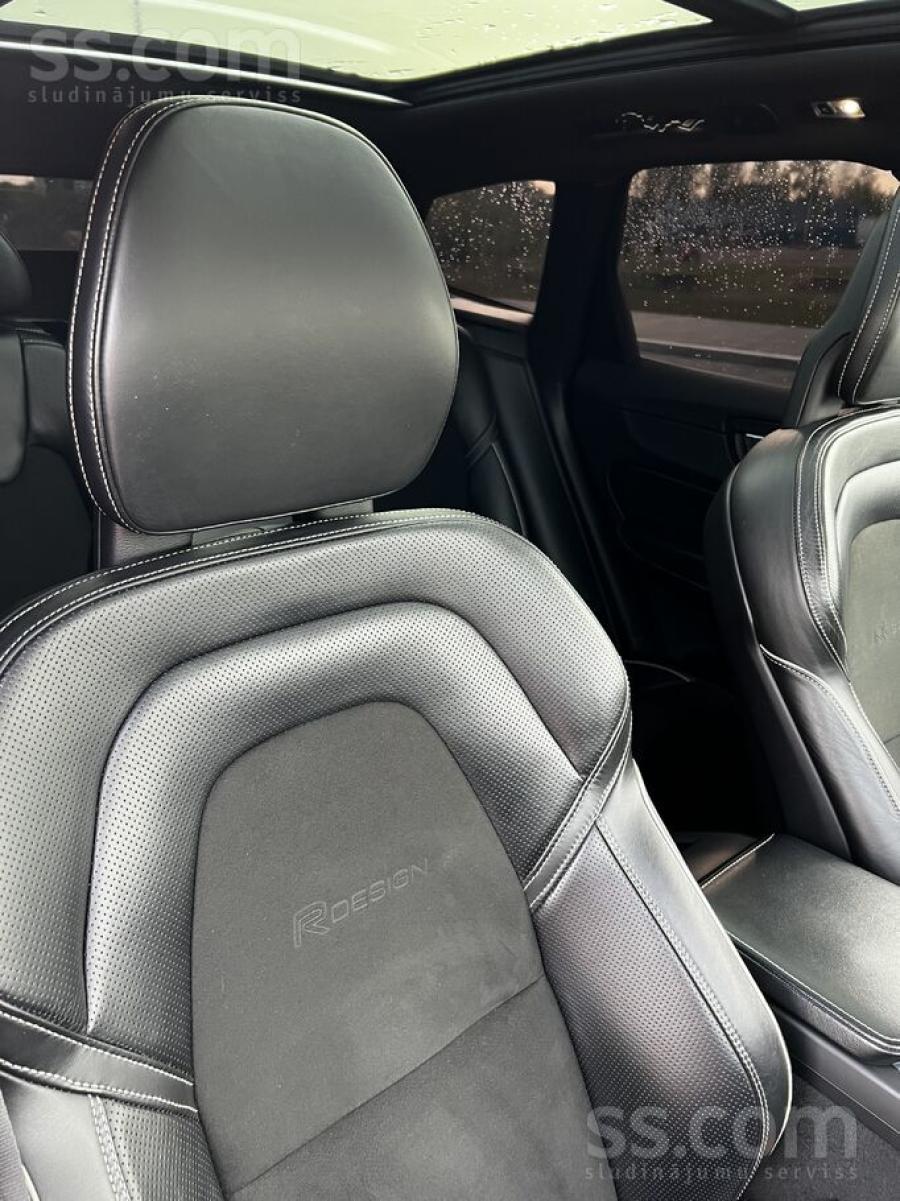 Melns Volvo XC60 2017 Rīga, ar dzinēja tilpumu 2.00 L un nobraukumu 242 tūkst. km par 17500 €, foto 12 vietnē AUTOMOTO.COM.LV