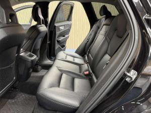 Melns Volvo XC60 2017 Marijampole, ar dzinēja tilpumu 1.97 L un nobraukumu 152 tūkst. km par 19999 €, foto 17 vietnē AUTOMOTO.COM.LV