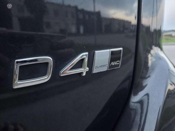 Melns Volvo XC60 2017 Kauņa, ar dzinēja tilpumu 2.40 L un nobraukumu 230 tūkst. km par 17600 €, foto 10 vietnē AUTOMOTO.COM.LV