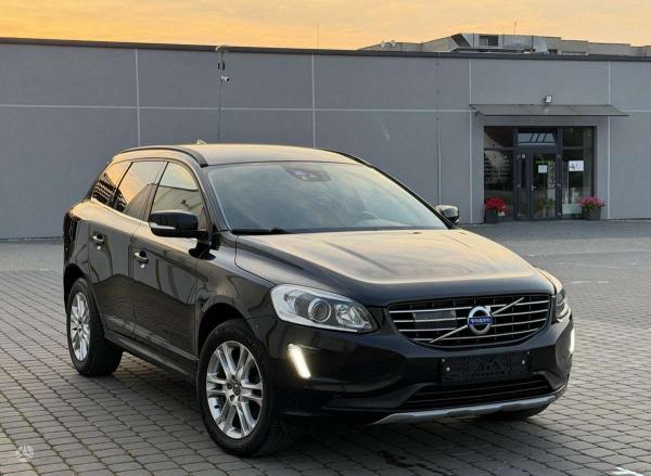 Melns Volvo XC60 2017 Raseiniai, ar dzinēja tilpumu 2.40 L un nobraukumu 300 tūkst. km par 13250 €, foto 1 vietnē AUTOMOTO.COM.LV
