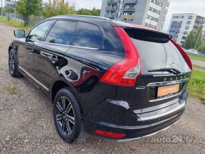 Melns Volvo XC60 2017 Tallina, ar dzinēja tilpumu 2.40 L un nobraukumu 150 tūkst. km par 16999 €, foto 4 vietnē AUTOMOTO.COM.LV