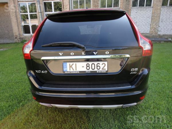 Volvo XC60 2017 Rīga vietnē Melns Volvo XC60 2017 Rīga, ar dzinēja tilpumu 2.40 L un nobraukumu 232 tūkst. km par 13900 €, foto 5 vietnē AUTOMOTO.COM.LV