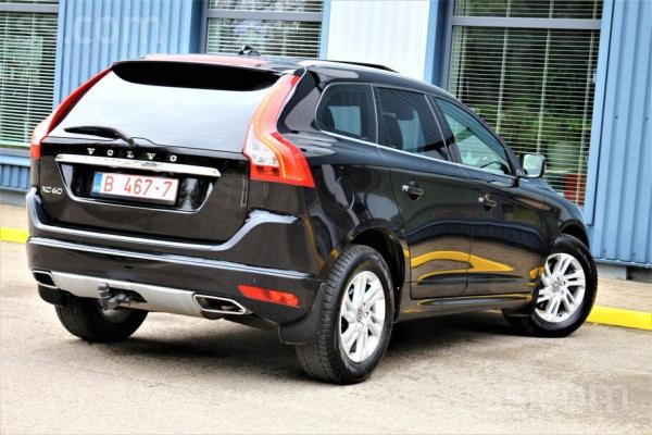 Volvo XC60 2017 Rīga vietnē Melns Volvo XC60 2017 Rīga, ar dzinēja tilpumu 2.40 L un nobraukumu 276 tūkst. km par 14200 €, foto 5 vietnē AUTOMOTO.COM.LV