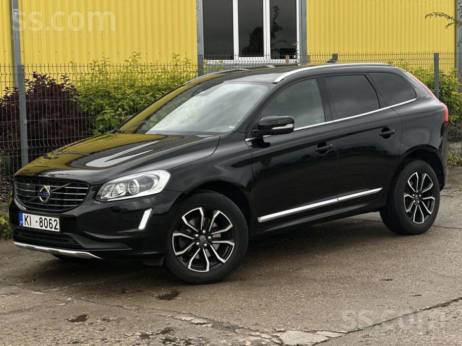 Black Volvo XC60 2017 in Riga, with an engine capacity of 2.40 L and mileage of 234 thousand km for 17200 €, photo 5 on AUTOMOTO.COM.LV