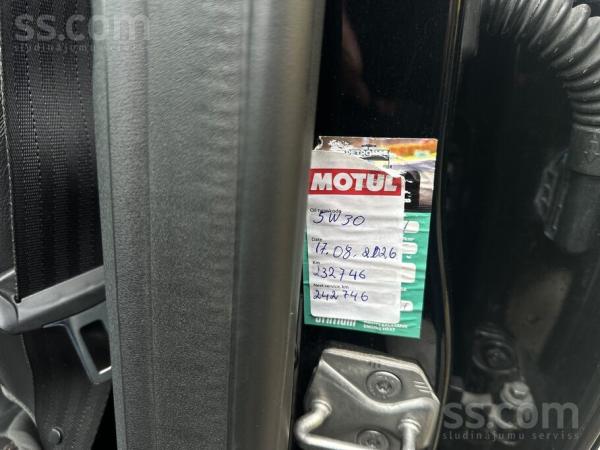 Volvo XC60 2017 in Riga on AUTOMOTO.COM.LV Black Volvo XC60 2017 in Riga, with an engine capacity of 2.40 L and mileage of 234 thousand km for 16900 €, photo 9 on AUTOMOTO.COM.LV
