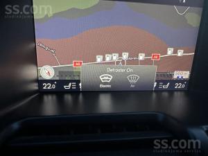 Black Volvo XC60 2017 in Riga, with an engine capacity of 2.40 L and mileage of 234 thousand km for 17200 €, photo 24 on AUTOMOTO.COM.LV
