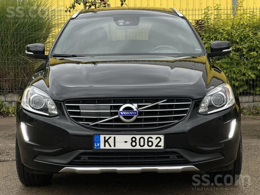 Black Volvo XC60 2017 in Riga, with an engine capacity of 2.40 L and mileage of 234 thousand km for 17200 €, photo 30 on AUTOMOTO.COM.LV