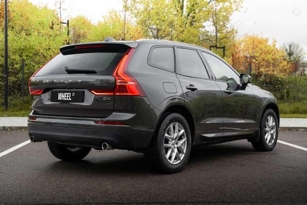 Melns Volvo XC60 2018 Viļņa, ar dzinēja tilpumu 1.97 L un nobraukumu 100 tūkst. km par 20950 €, foto 5 vietnē AUTOMOTO.COM.LV