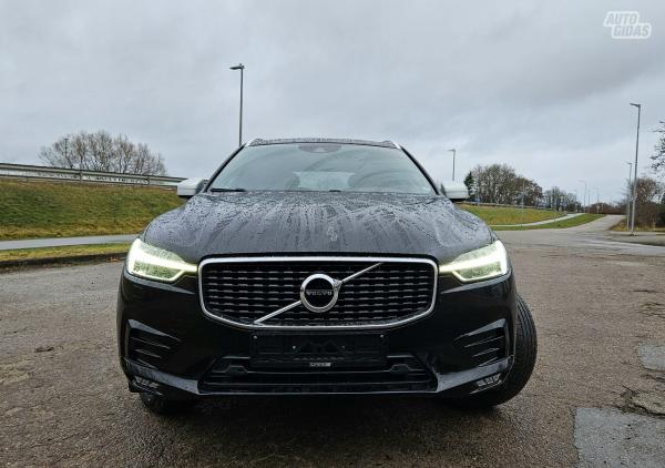 Black Volvo XC60 2018 in Vilnius, with an engine capacity of 2.00 L and mileage of 182 thousand km for 23900 €, photo 2 on AUTOMOTO.COM.LV