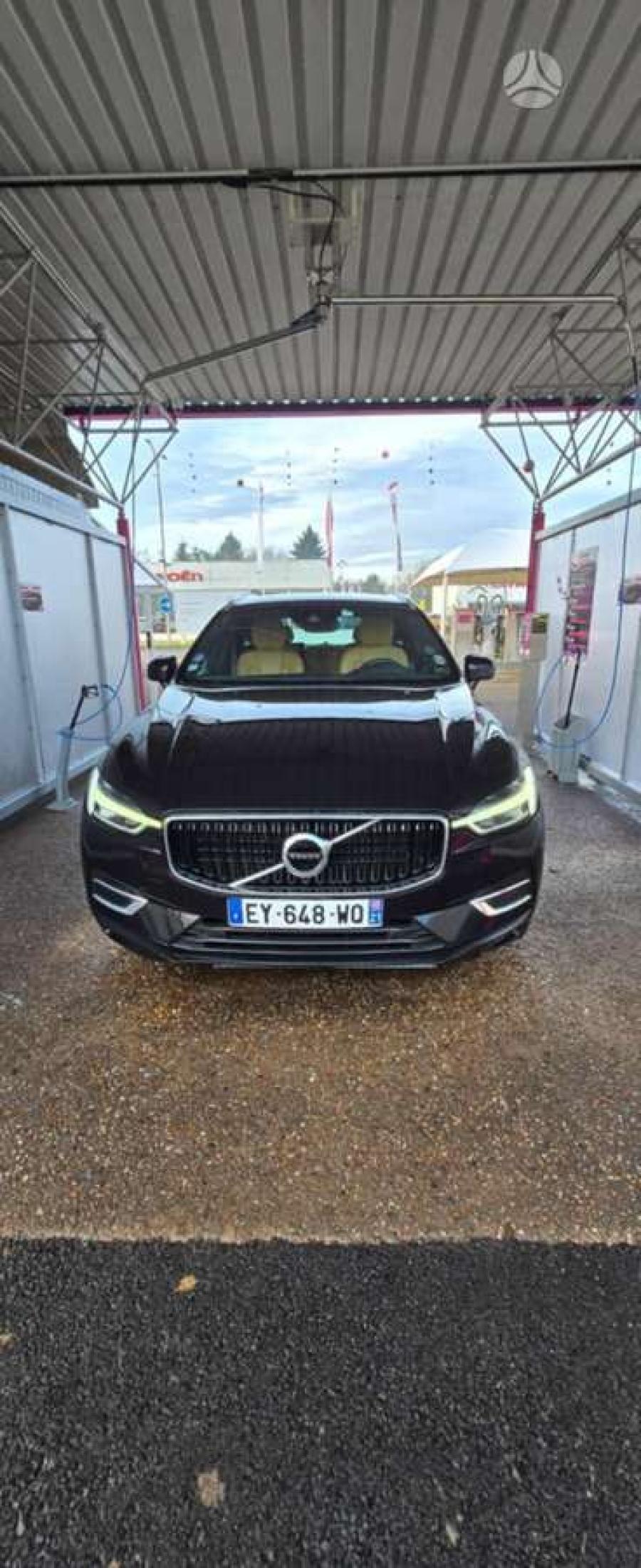 Melns Volvo XC60 2018 Tauragė, ar dzinēja tilpumu 1.97 L un nobraukumu 193 tūkst. km par 18900 €, foto 1 vietnē AUTOMOTO.COM.LV
