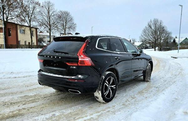 Melns Volvo XC60 2018 Viļņa, ar dzinēja tilpumu 1.97 L un nobraukumu 182 tūkst. km par 22300 €, foto 5 vietnē AUTOMOTO.COM.LV