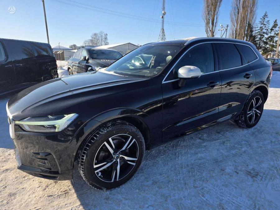 Black Volvo XC60 2018 in Taurage, with an engine capacity of 1.97 L and mileage of 134 thousand km for 21500 €, photo 1 on AUTOMOTO.COM.LV