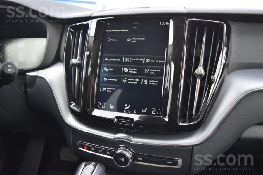 Melns Volvo XC60 2018 Rīga, ar dzinēja tilpumu 2.00 L un nobraukumu 163 tūkst. km par 20500 €, foto 8 vietnē AUTOMOTO.COM.LV