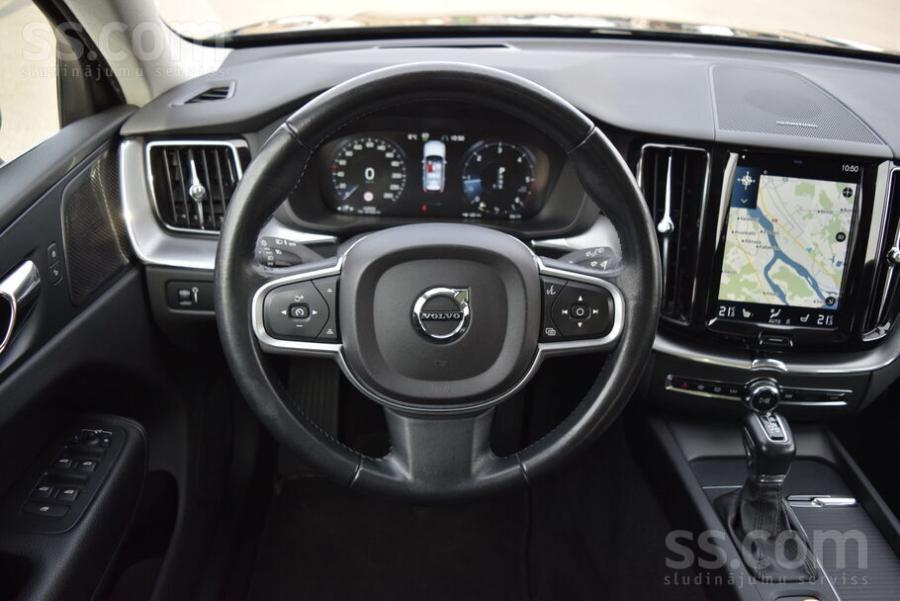Melns Volvo XC60 2018 Rīga, ar dzinēja tilpumu 2.00 L un nobraukumu 163 tūkst. km par 20500 €, foto 11 vietnē AUTOMOTO.COM.LV