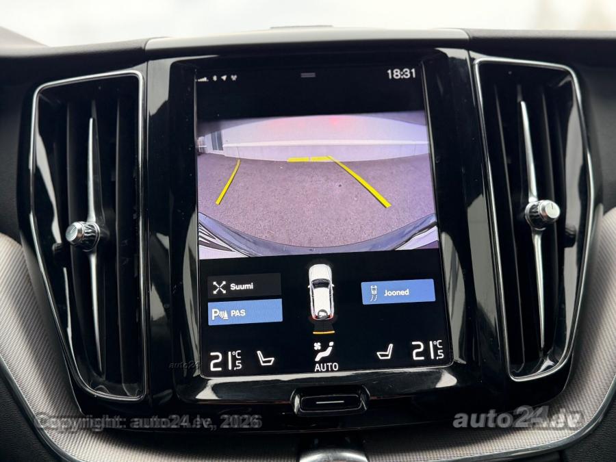 Melns Volvo XC60 2018 Tallina, ar dzinēja tilpumu 2.00 L un nobraukumu 183 tūkst. km par 20999 €, foto 12 vietnē AUTOMOTO.COM.LV