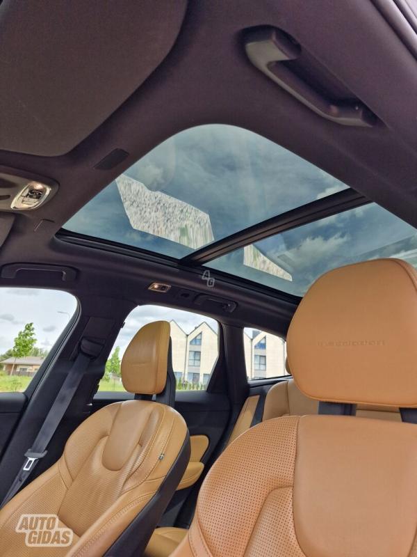 Melns Volvo XC60 2018 Viļņa, ar dzinēja tilpumu 2.00 L un nobraukumu 151 tūkst. km par 23500 €, foto 8 vietnē AUTOMOTO.COM.LV