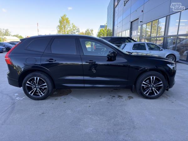 Black Volvo XC60 2018 in Panevezys, with an engine capacity of 2.00 L and mileage of 322 thousand km for 16999 €, photo 10 on AUTOMOTO.COM.LV