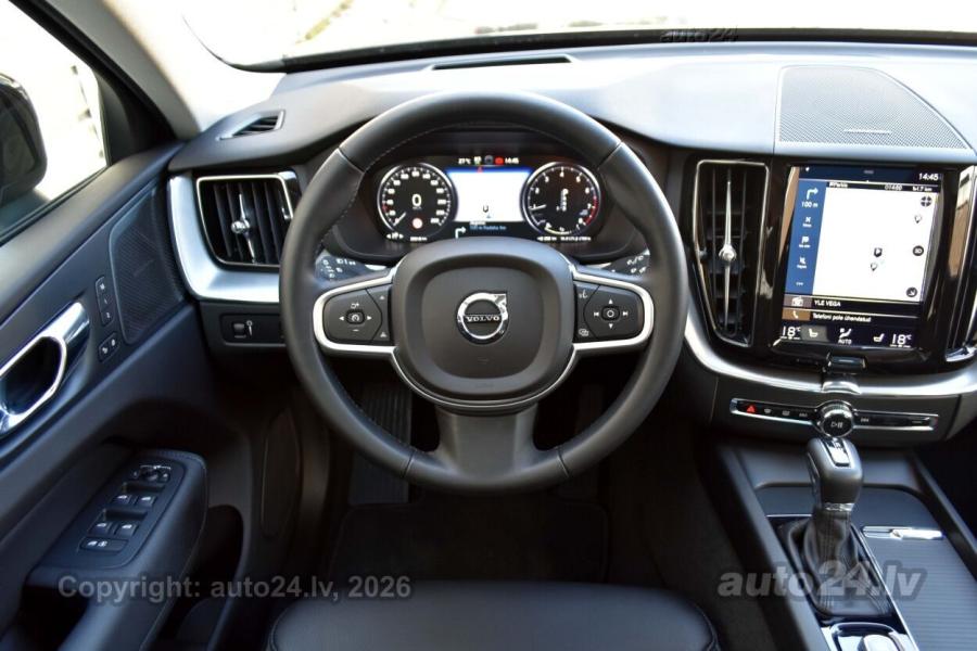 Melns Volvo XC60 2018 Tallina, ar dzinēja tilpumu 2.00 L un nobraukumu 78 tūkst. km par 28880 €, foto 18 vietnē AUTOMOTO.COM.LV