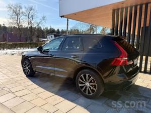 Черный Вольво ХС60 2018 в Рига, объемом двигателя 2.00 л и пробегом 93 тыс. км за 24900 €, фото 5 на AUTOMOTO.COM.LV