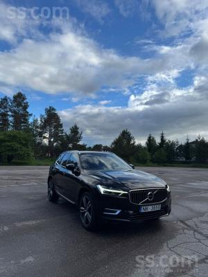 Black Volvo XC60 2018 in Riga, with an engine capacity of 2.00 L and mileage of 275 thousand km for 22000 €, photo 3 on AUTOMOTO.COM.LV