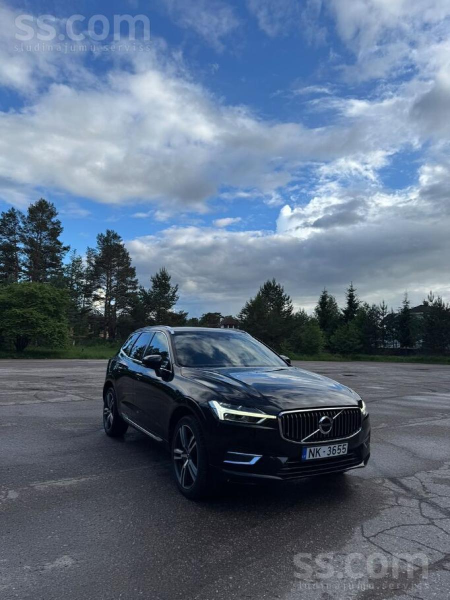 Black Volvo XC60 2018 in Riga, with an engine capacity of 2.00 L and mileage of 275 thousand km for 22000 €, photo 3 on AUTOMOTO.COM.LV