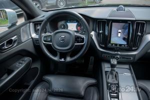 Black Volvo XC60 2018 in Tallinn, with an engine capacity of 2.00 L and mileage of 167 thousand km for 28990 €, photo 4 on AUTOMOTO.COM.LV