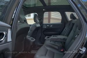 Black Volvo XC60 2018 in Tallinn, with an engine capacity of 2.00 L and mileage of 167 thousand km for 28990 €, photo 5 on AUTOMOTO.COM.LV
