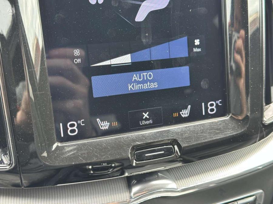 Черный Вольво ХС60 2018 в Каунас, объемом двигателя 1.97 л и пробегом 246 тыс. км за 20950 €, фото 17 на AUTOMOTO.COM.LV