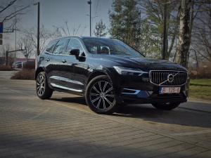 Black Volvo XC60 2018 in Riga, with an engine capacity of 2.00 L and mileage of 210 thousand km for 23490 €, photo 4 on AUTOMOTO.COM.LV