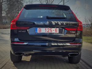 Black Volvo XC60 2018 in Riga, with an engine capacity of 2.00 L and mileage of 210 thousand km for 23490 €, photo 7 on AUTOMOTO.COM.LV