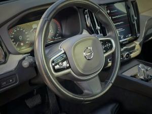 Black Volvo XC60 2018 in Riga, with an engine capacity of 2.00 L and mileage of 210 thousand km for 23490 €, photo 12 on AUTOMOTO.COM.LV