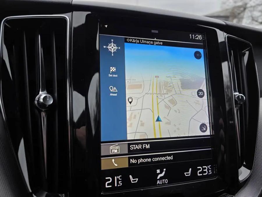 Black Volvo XC60 2018 in Riga, with an engine capacity of 2.00 L and mileage of 227 thousand km for 20400 €, photo 36 on AUTOMOTO.COM.LV