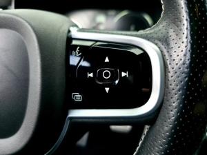 Black Volvo XC60 2018 in Riga, with an engine capacity of 2.00 L and mileage of 227 thousand km for 20400 €, photo 41 on AUTOMOTO.COM.LV