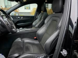 Black Volvo XC60 2018 in Riga, with an engine capacity of 2.00 L and mileage of 227 thousand km for 20400 €, photo 56 on AUTOMOTO.COM.LV