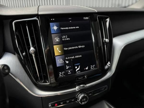 Black Volvo XC60 2018 in Riga, with an engine capacity of 2.00 L and mileage of 189 thousand km for 22900 €, photo 9 on AUTOMOTO.COM.LV