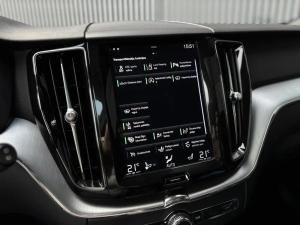 Black Volvo XC60 2018 in Riga, with an engine capacity of 2.00 L and mileage of 189 thousand km for 22900 €, photo 12 on AUTOMOTO.COM.LV
