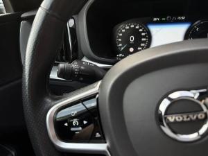Black Volvo XC60 2018 in Riga, with an engine capacity of 2.00 L and mileage of 189 thousand km for 22900 €, photo 17 on AUTOMOTO.COM.LV