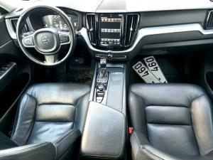 Melns Volvo XC60 2018 Rīga, ar dzinēja tilpumu 2.00 L un nobraukumu 207 tūkst. km par 18750 €, foto 20 vietnē AUTOMOTO.COM.LV