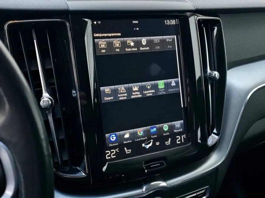 Melns Volvo XC60 2018 Rīga, ar dzinēja tilpumu 2.00 L un nobraukumu 207 tūkst. km par 18750 €, foto 42 vietnē AUTOMOTO.COM.LV