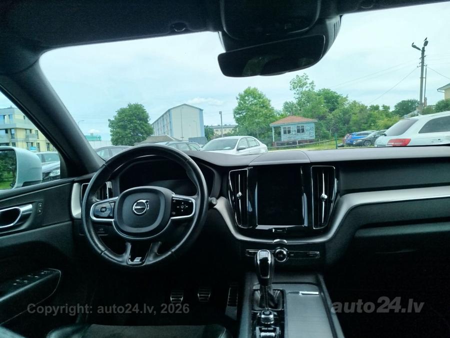 Melns Volvo XC60 2018 Rakvere, ar dzinēja tilpumu 2.00 L un nobraukumu 185 tūkst. km par 19900 €, foto 10 vietnē AUTOMOTO.COM.LV